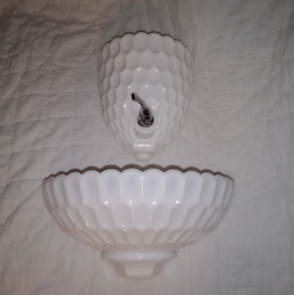 Fenton | Art | Mid Century Modern Fenton Thumbprint Milk Glass Lavabo ...